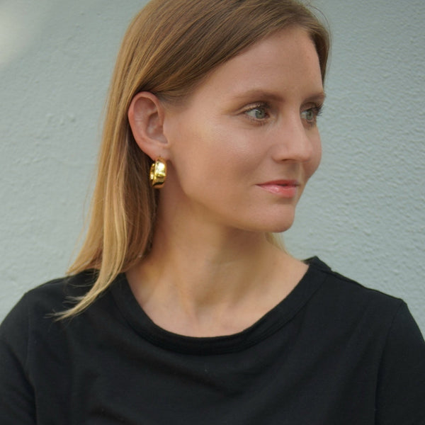 Mia Hoops - Medium - Idalia Baudo Jewelry